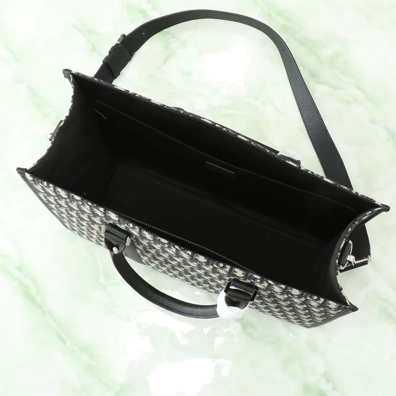 Inexpensive Christian Dior Shopping Bags
