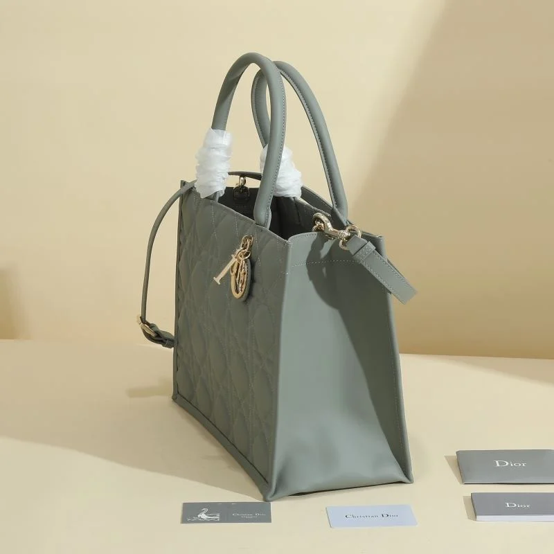 Bargain Christian Dior Shopping Bags