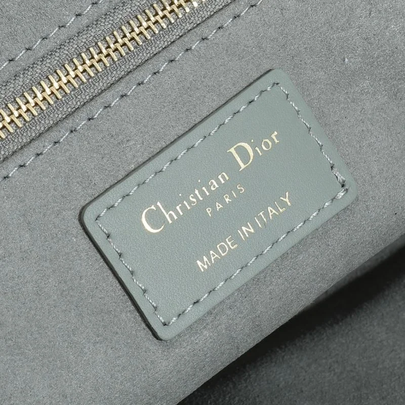 Bargain Christian Dior Shopping Bags