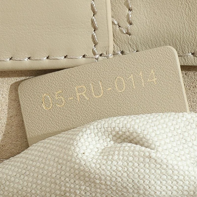 Exact replica Christian Dior Shopping Bags