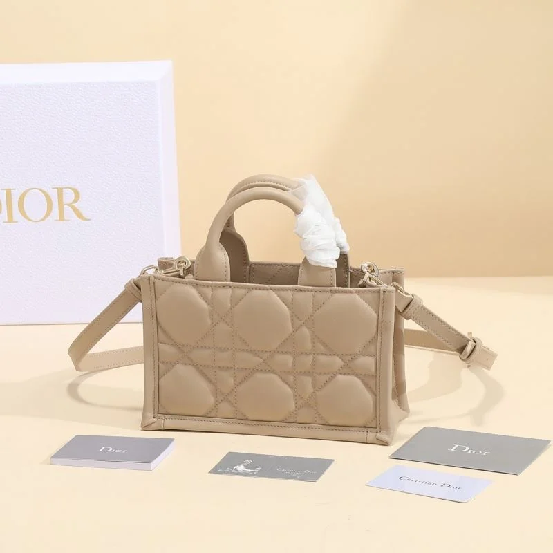 Exact replica Christian Dior Shopping Bags