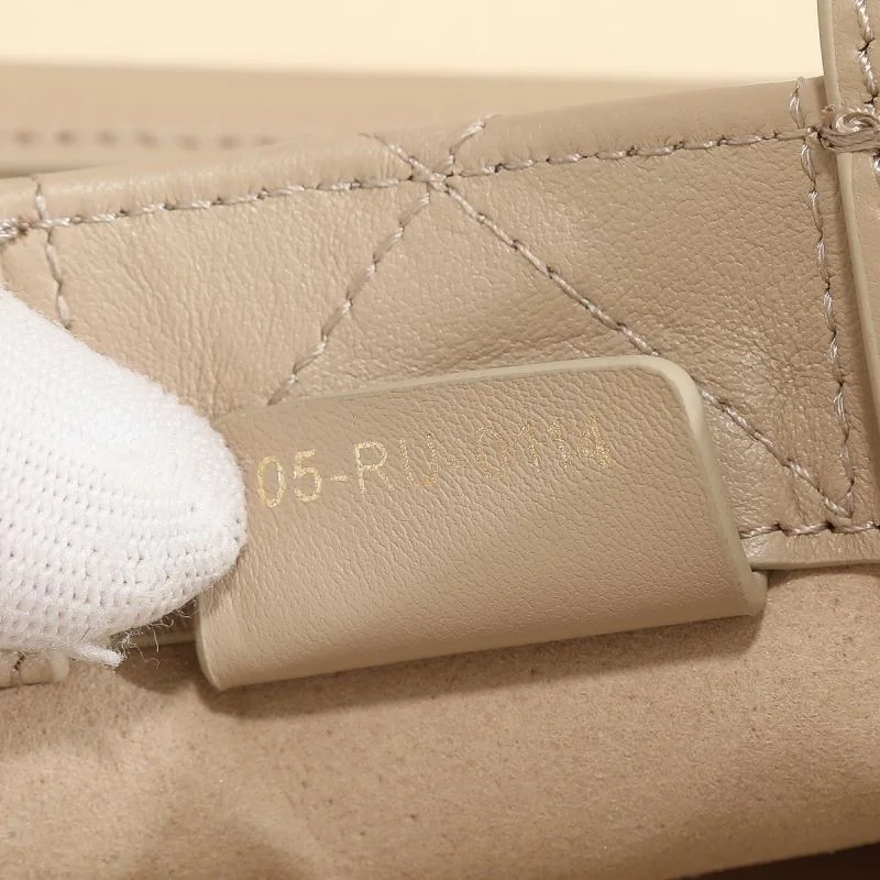 Exact replica Christian Dior Shopping Bags