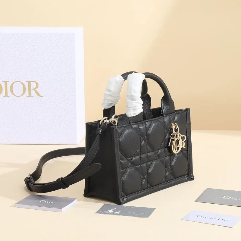 Legit Christian Dior Shopping Bags