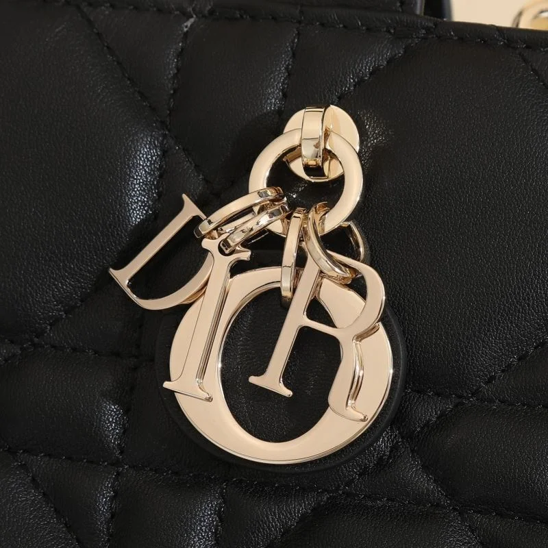 Legit Christian Dior Shopping Bags