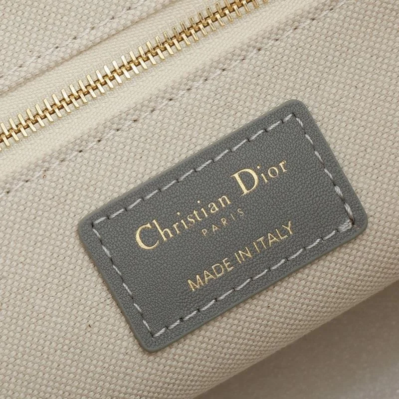 Cut-rate Christian Dior Shopping Bags