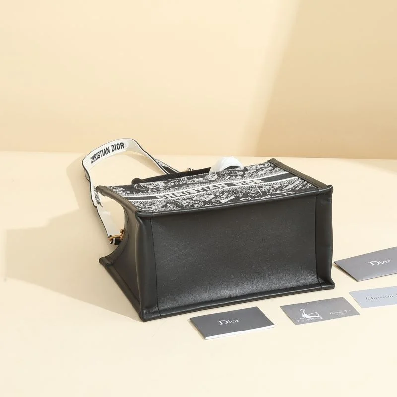 Cut-rate Christian Dior Shopping Bags