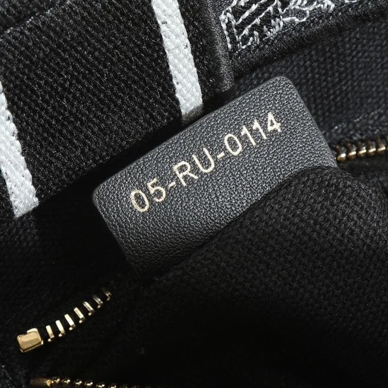 Cut-rate Christian Dior Shopping Bags