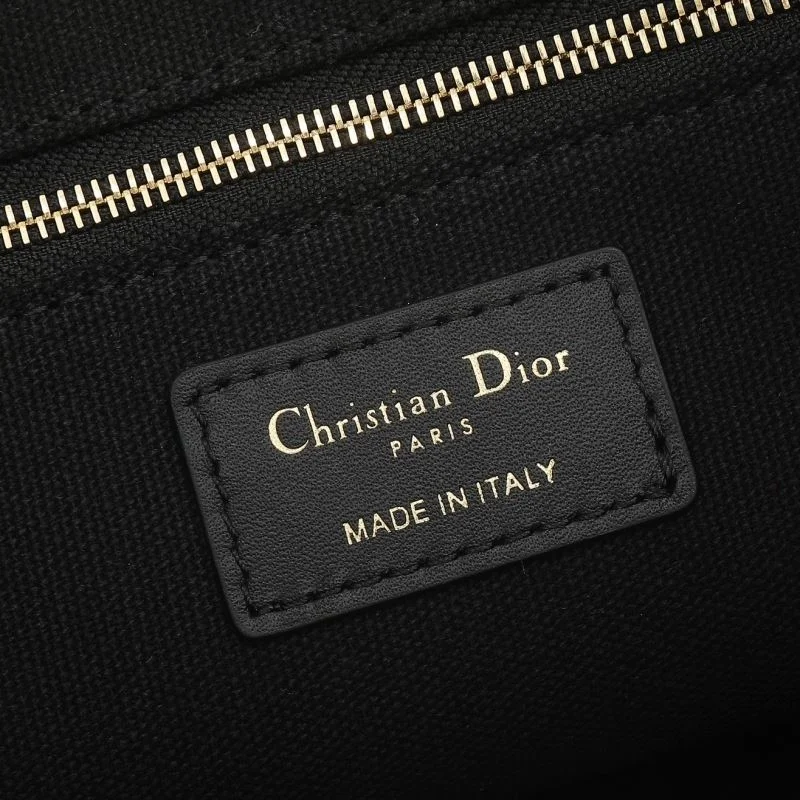 Cut-rate Christian Dior Shopping Bags