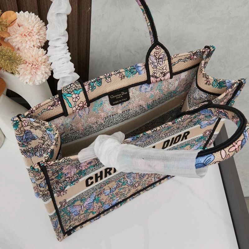 Christian Dior Shopping Bags