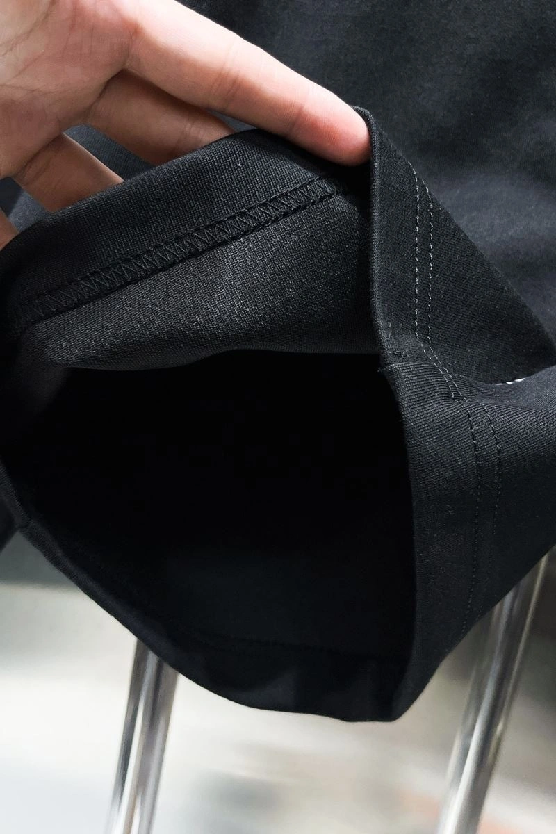 Indistinguishable Christian Dior Short Pants