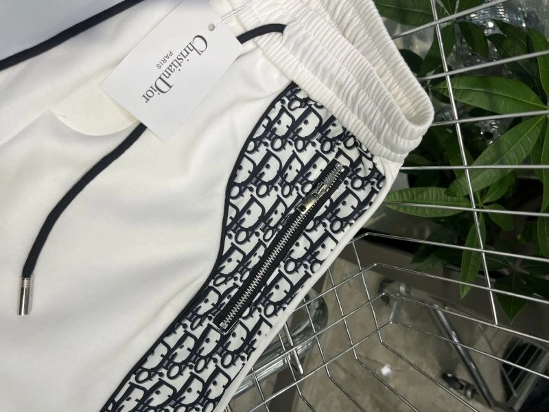 Cut-rate Christian Dior Short Pants