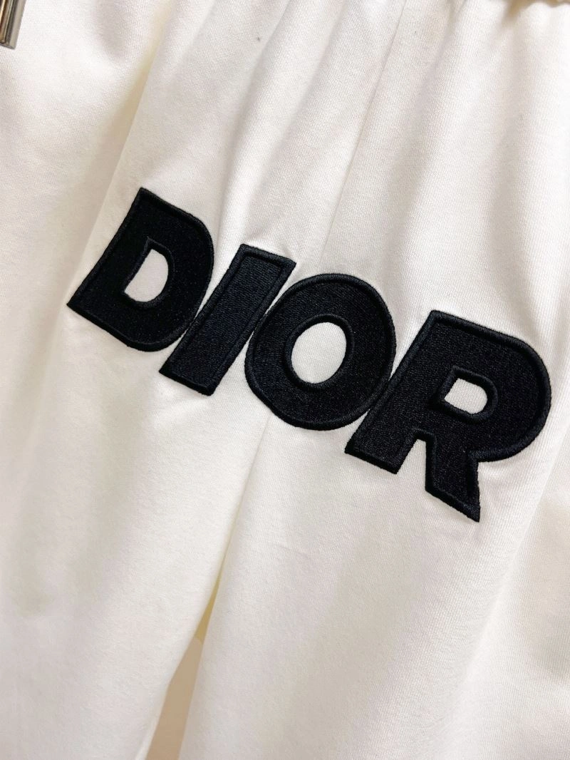 Indistinguishable Christian Dior Short Pants