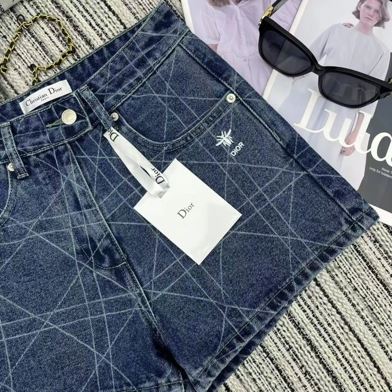Value-priced Christian Dior Short Pants