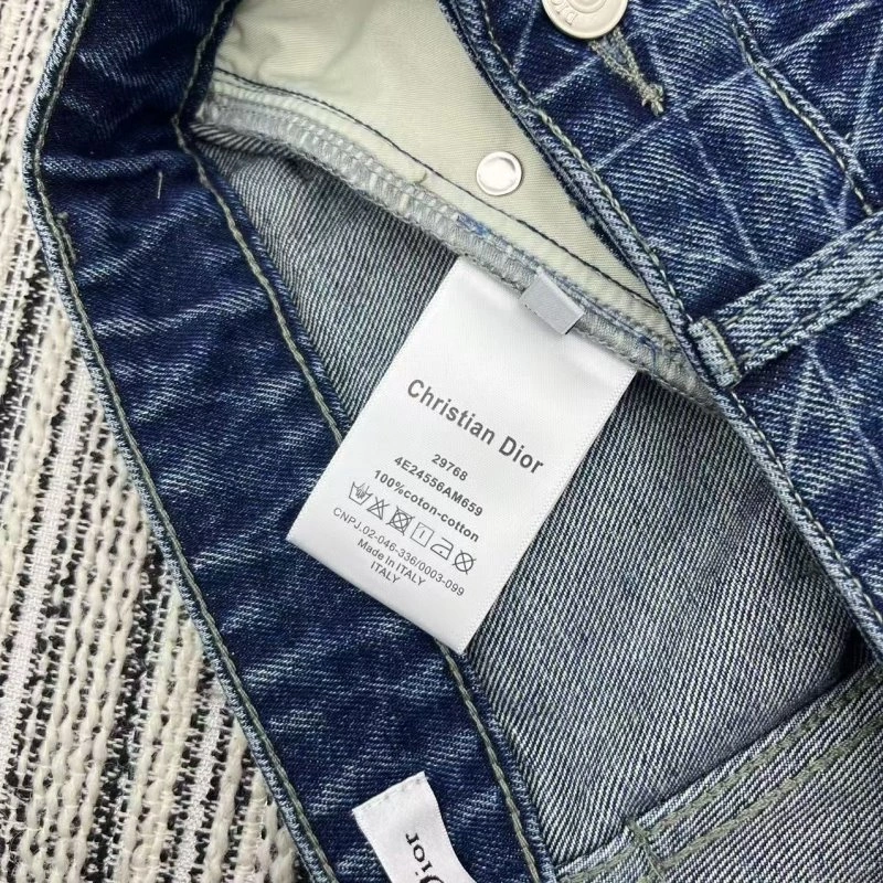 Value-priced Christian Dior Short Pants