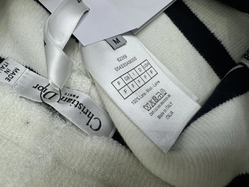Cut-rate Christian Dior Short Pants