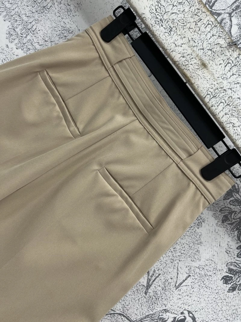 Value-priced Christian Dior Short Pants
