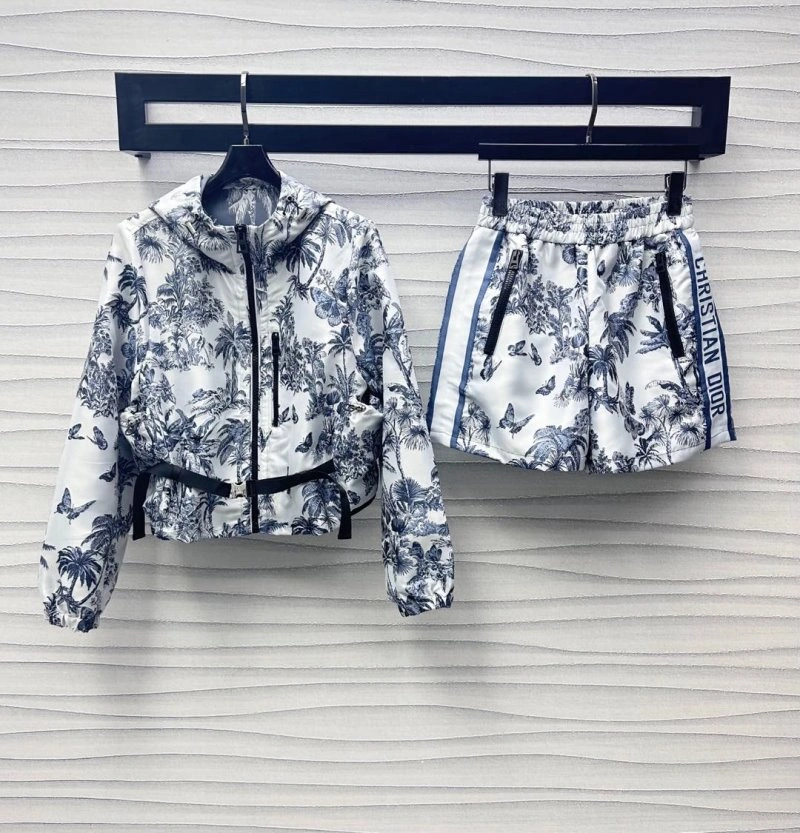 Budget-friendly Christian Dior Short Pants