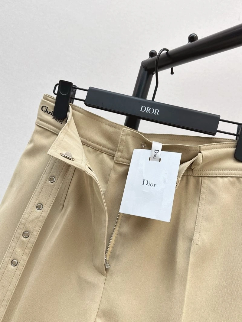 Value-priced Christian Dior Short Pants