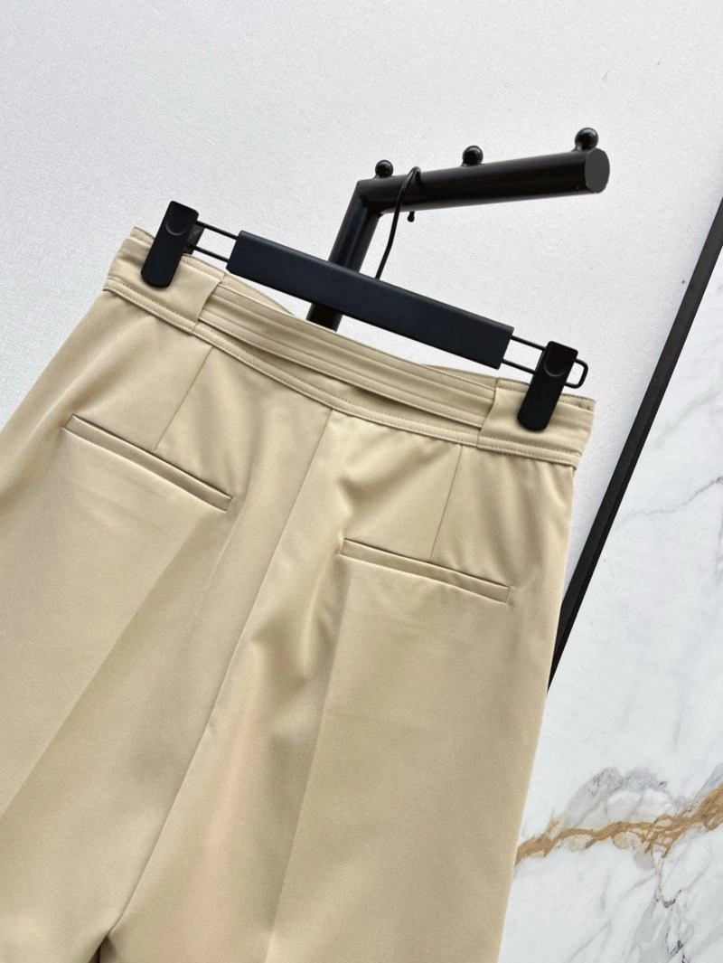 Value-priced Christian Dior Short Pants