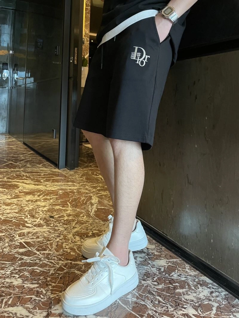 Indistinguishable Christian Dior Short Pants