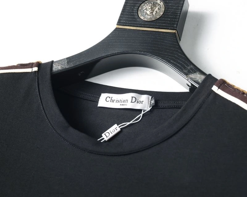 Accurate model Christian Dior Short Suits