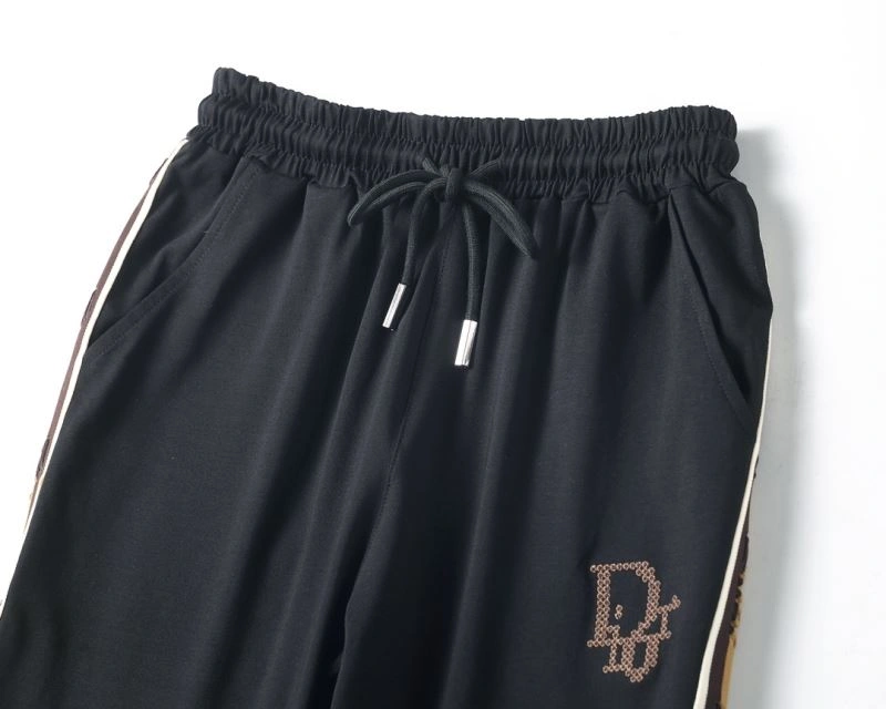 Accurate model Christian Dior Short Suits