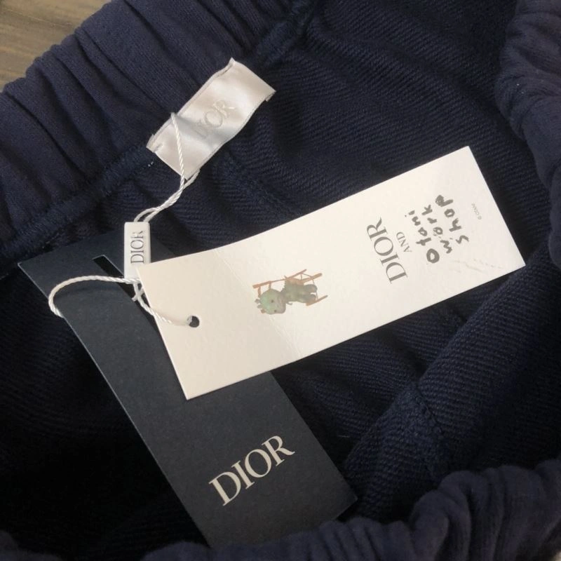 Accurate model Christian Dior Short Suits