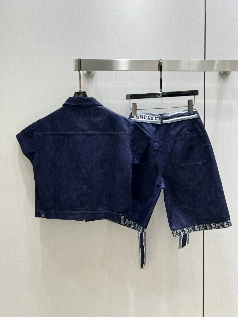 Accurate model Christian Dior Short Suits