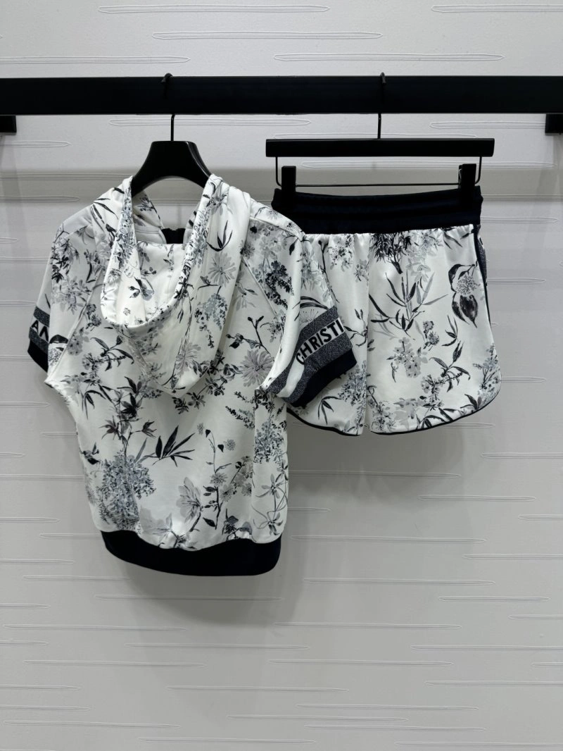 Exact replica Christian Dior Short Suits