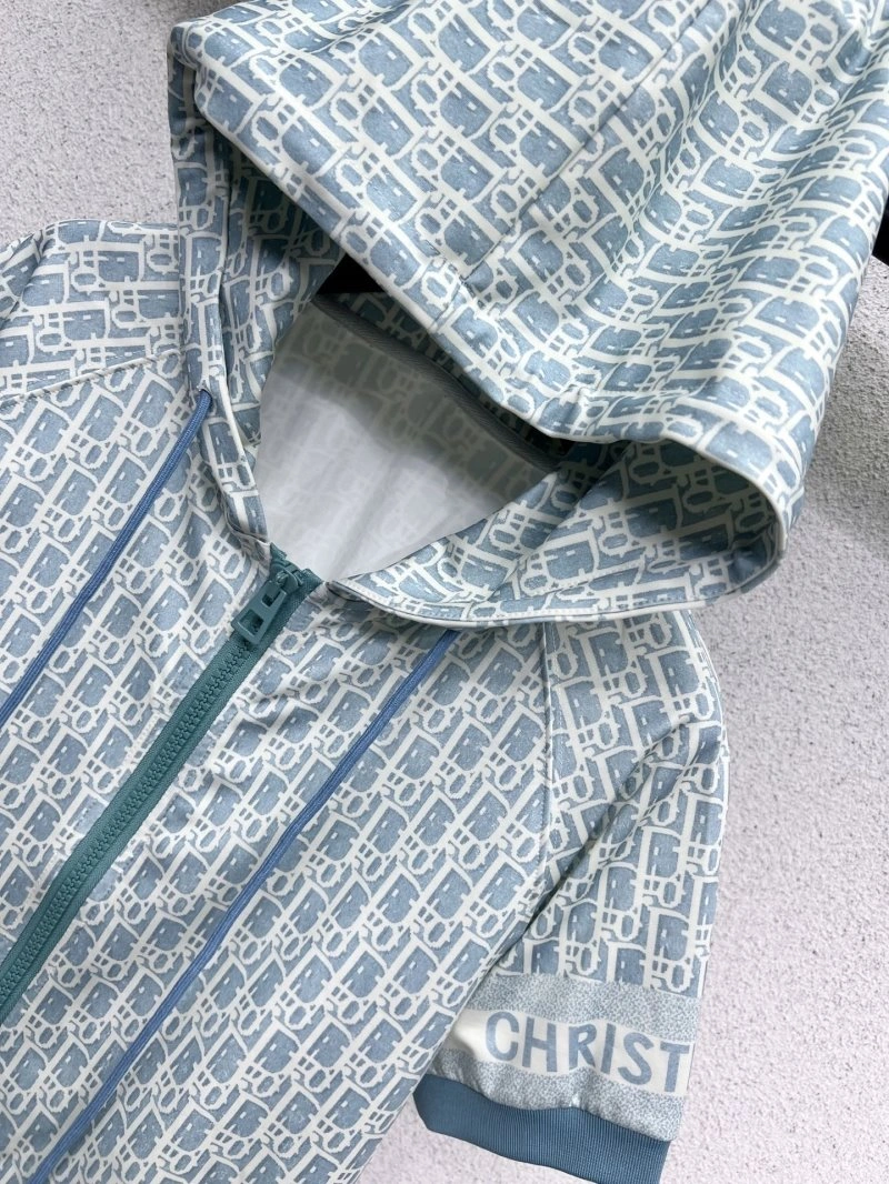 High accuracy Christian Dior Short Suits