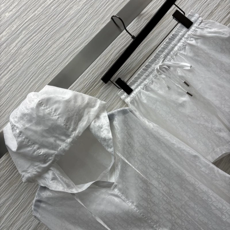 Top mirror Christian Dior Short Suits