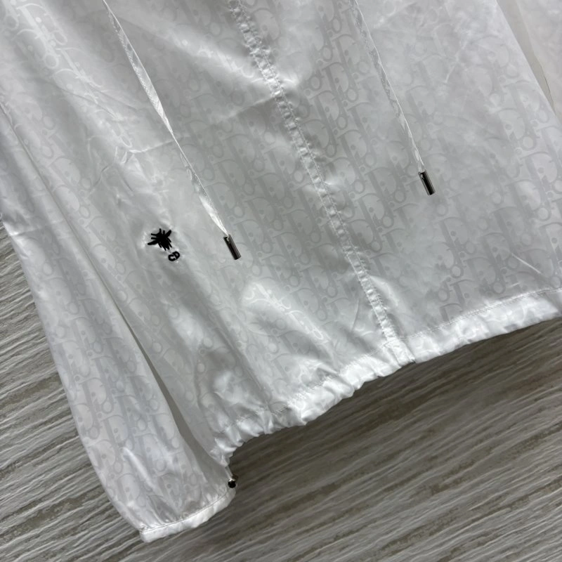 Top mirror Christian Dior Short Suits