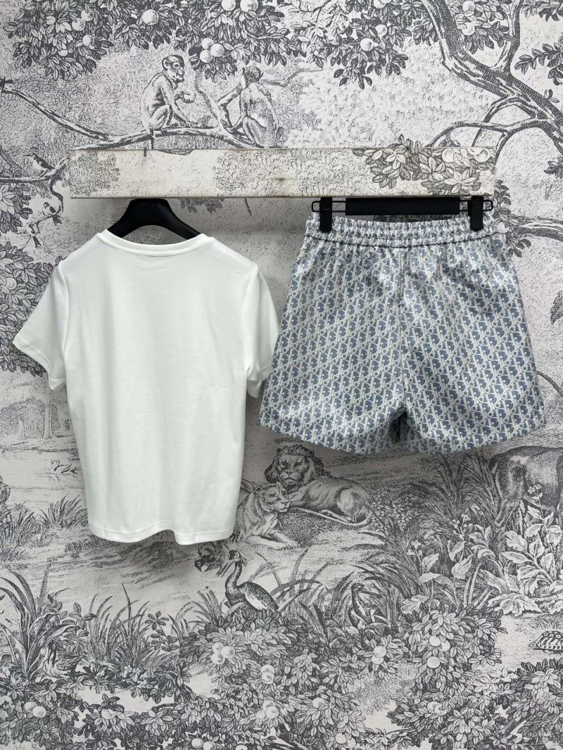 Top mirror Christian Dior Short Suits