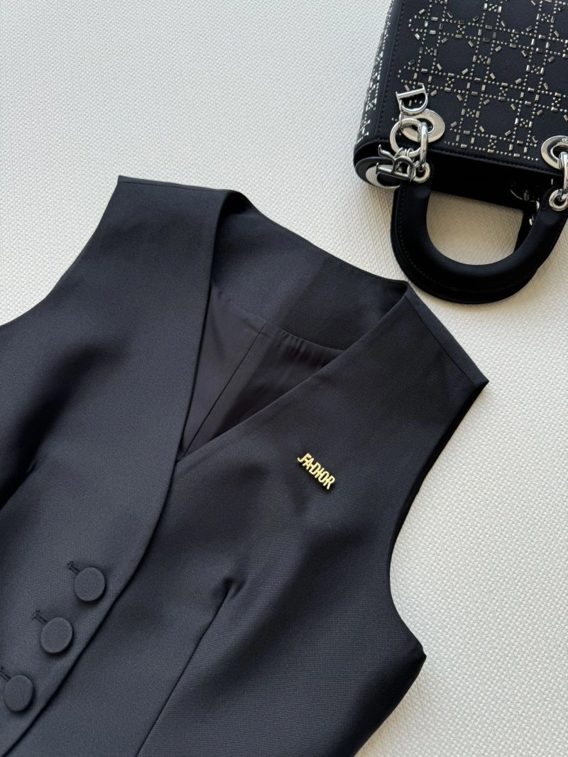 Legit Christian Dior Short Suits