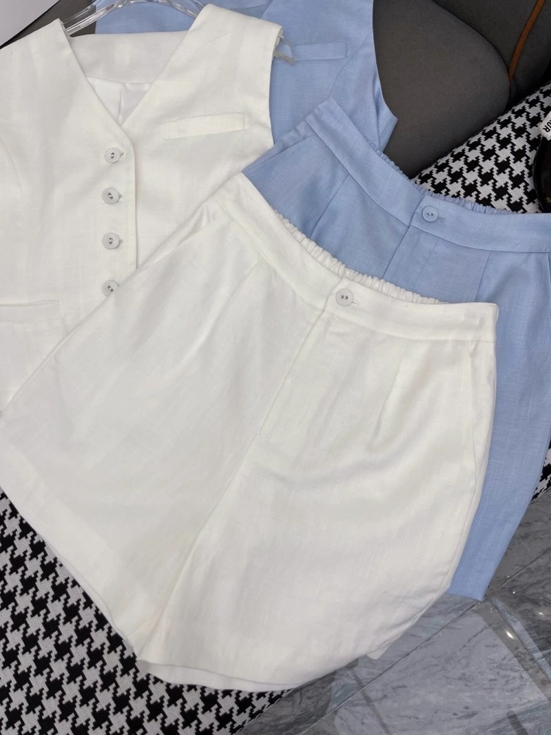 Top mirror Christian Dior Short Suits