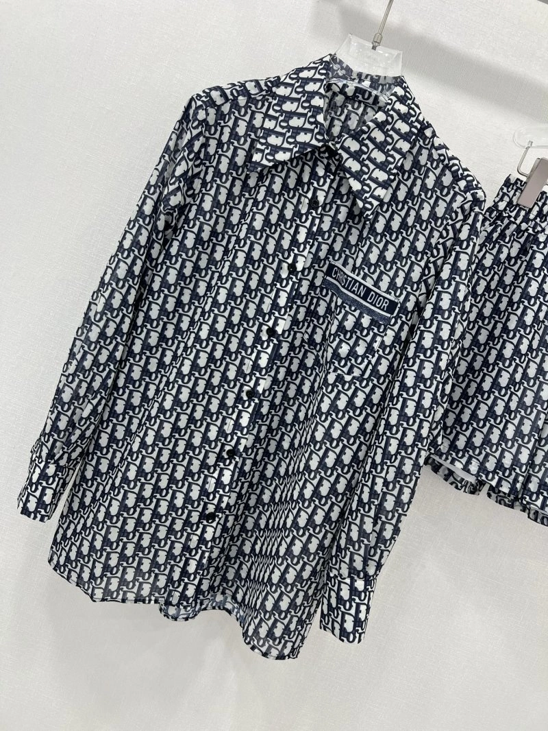 Top mirror Christian Dior Short Suits