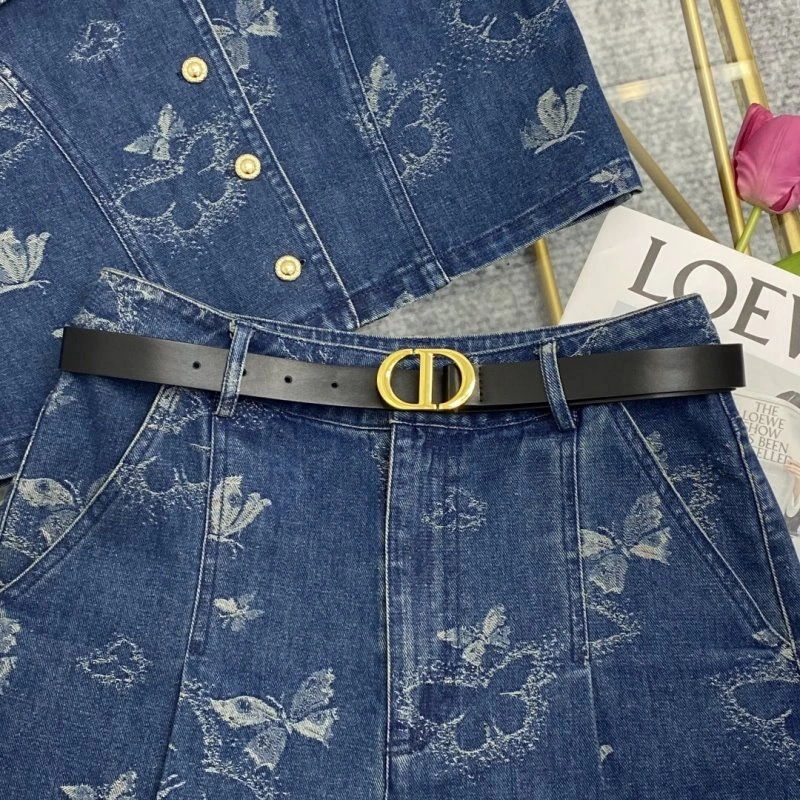 Top match Christian Dior Short Suits