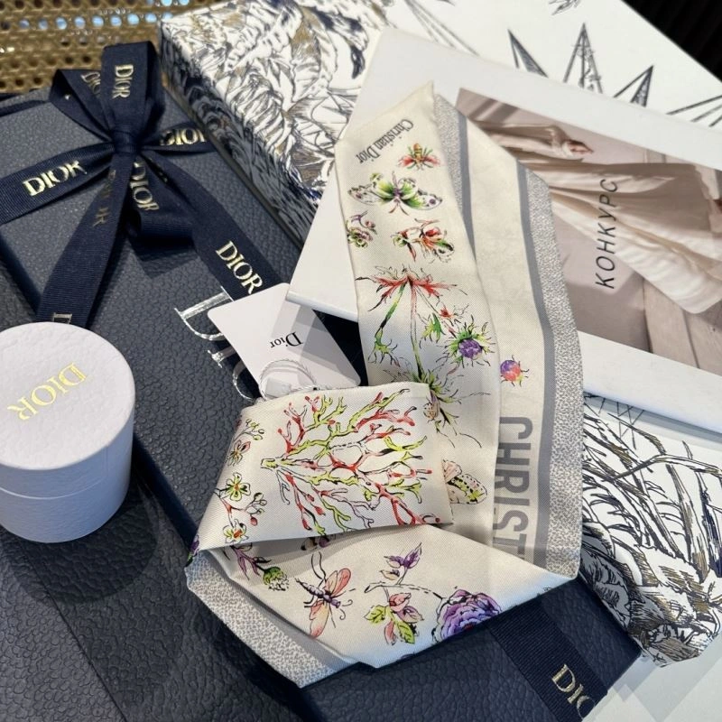 Bargain Christian Dior Silk