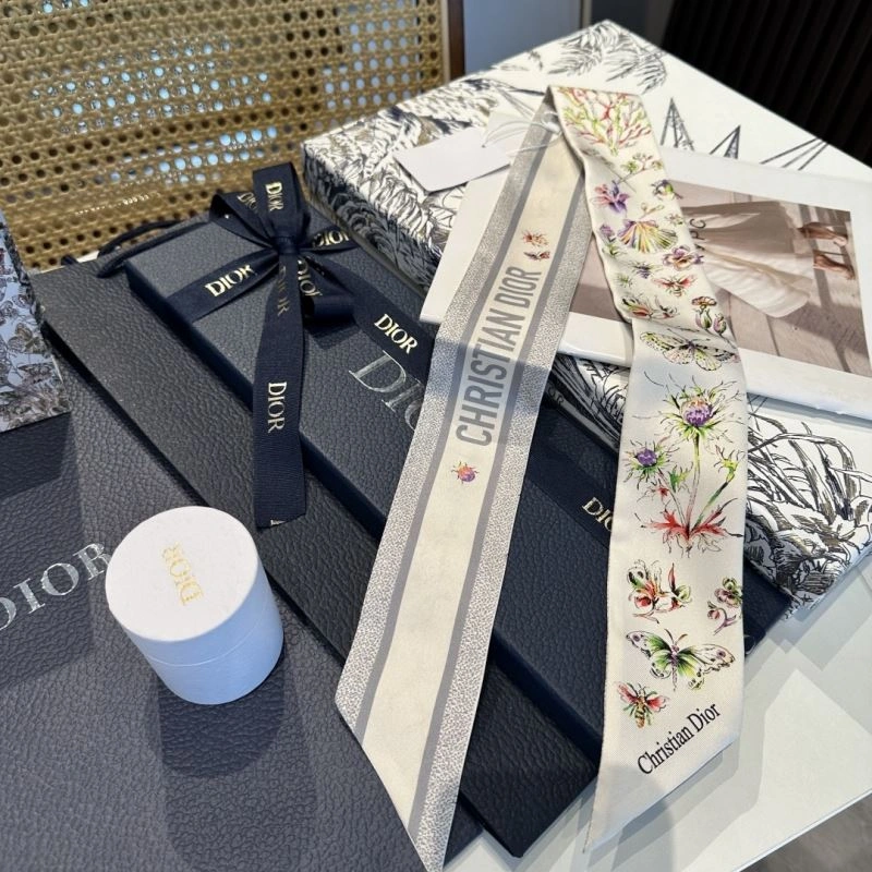 Bargain Christian Dior Silk