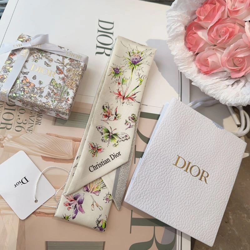 Bargain Christian Dior Silk