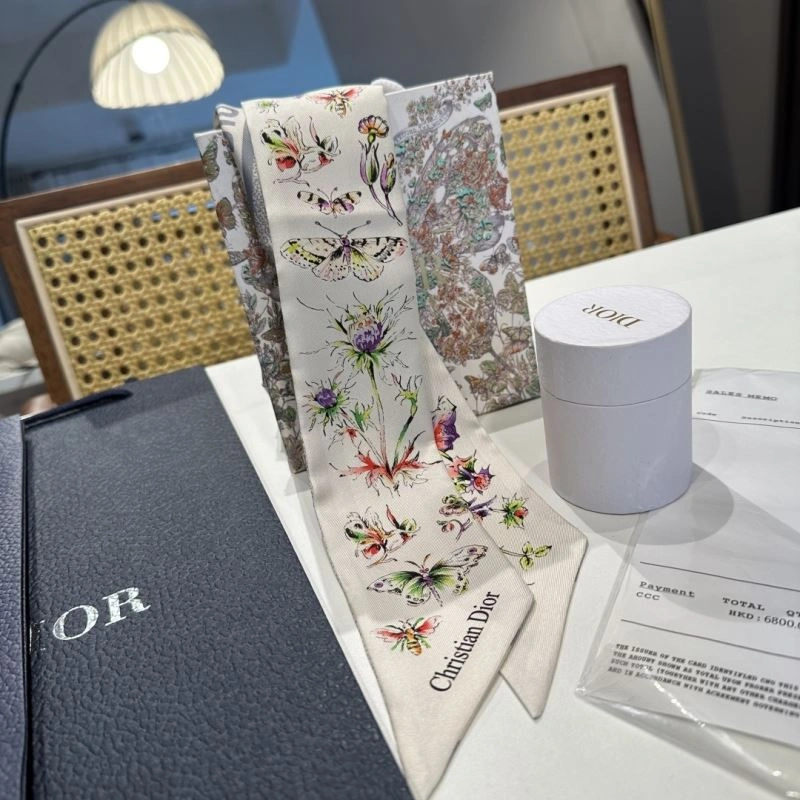 Bargain Christian Dior Silk