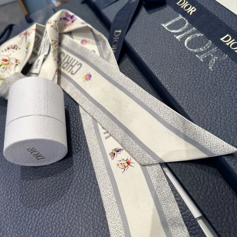 Bargain Christian Dior Silk