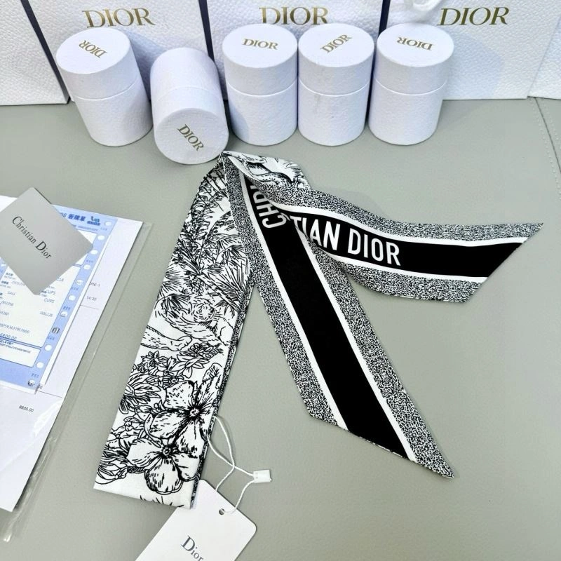 Bargain Christian Dior Silk