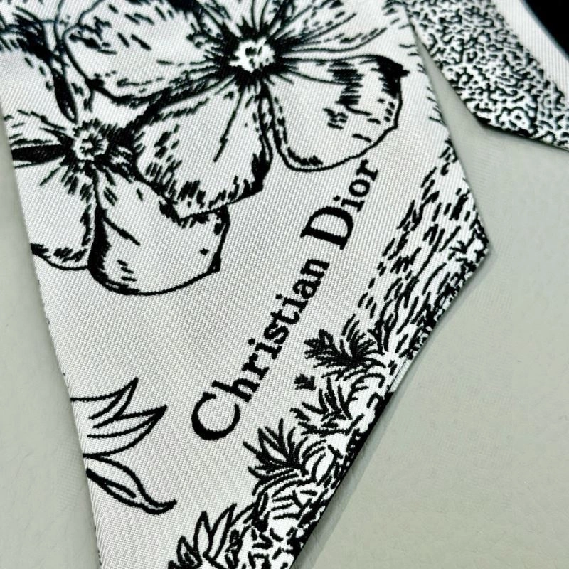 Bargain Christian Dior Silk