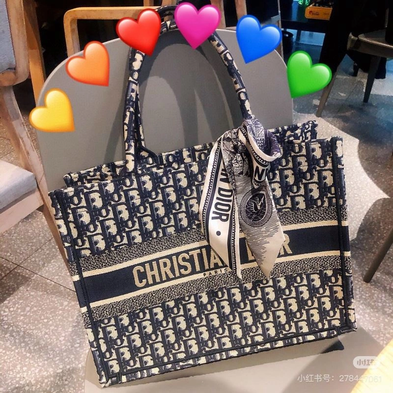 Christian Dior Silk
