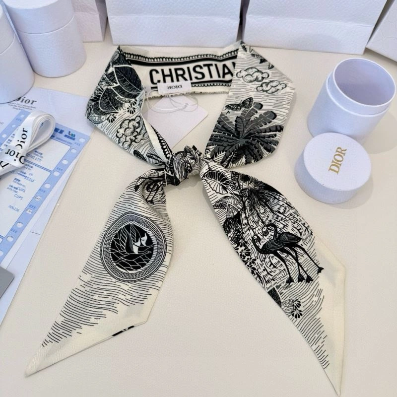 Low-cost Christian Dior Silk