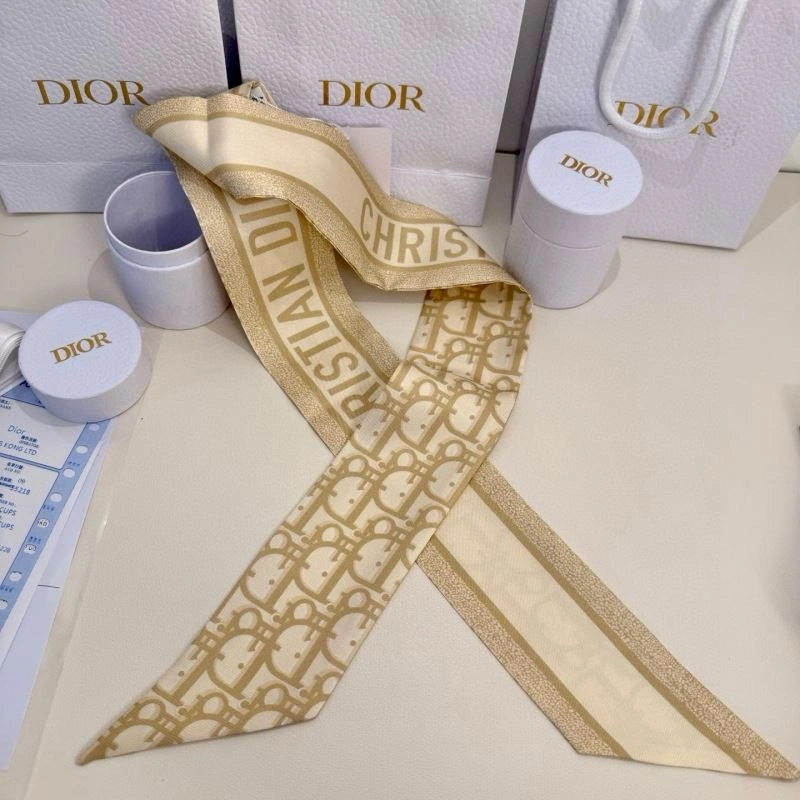 Indistinguishable Christian Dior Silk