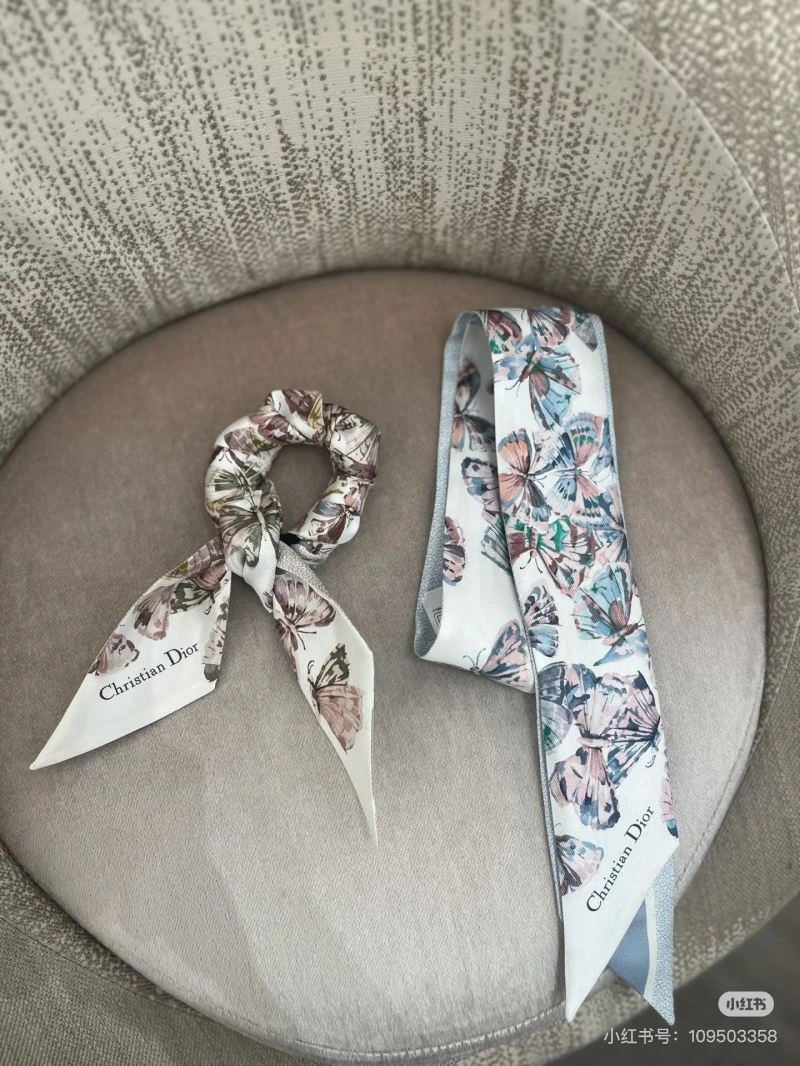 Low-cost Christian Dior Silk