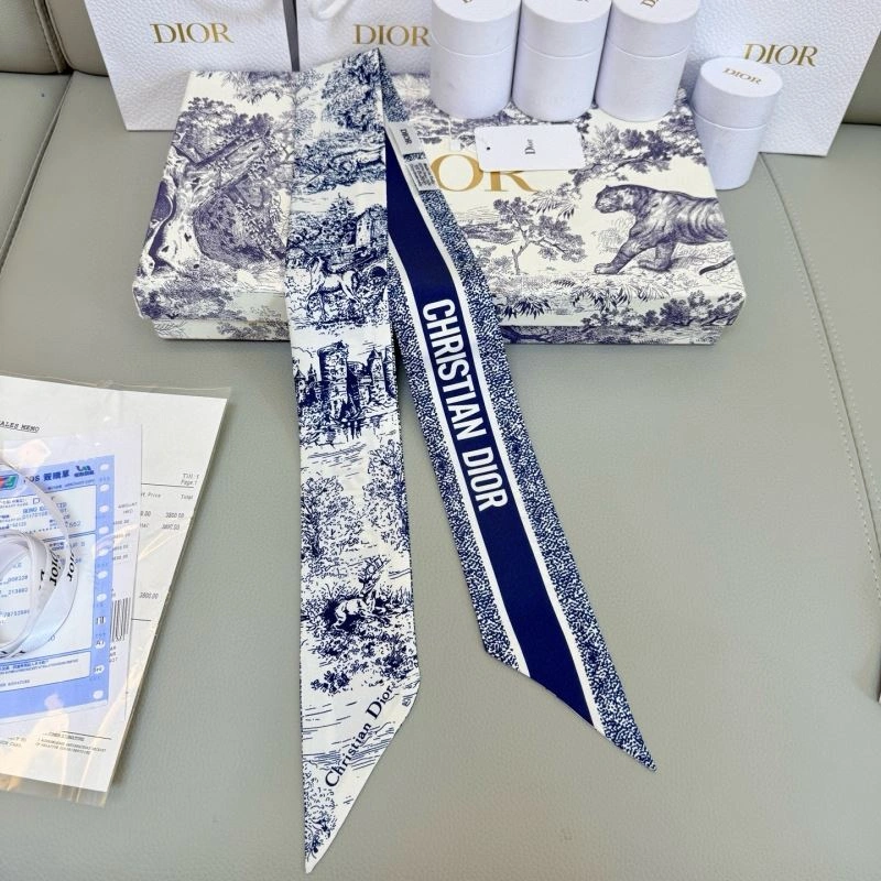 Indistinguishable Christian Dior Silk