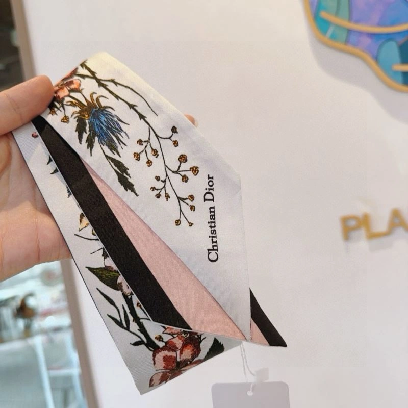 Low-cost Christian Dior Silk